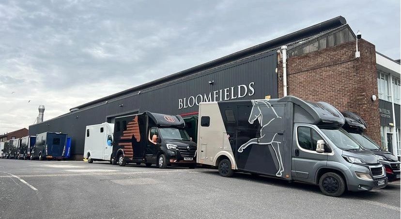 NZ HorseVans Limited - Horse Transport, Bloomfields Horseboxes